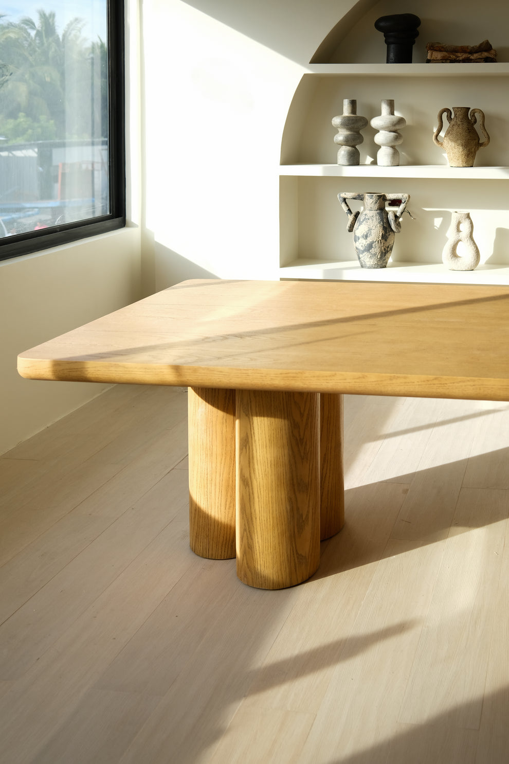 Ithra Dining Table – Twenty Third